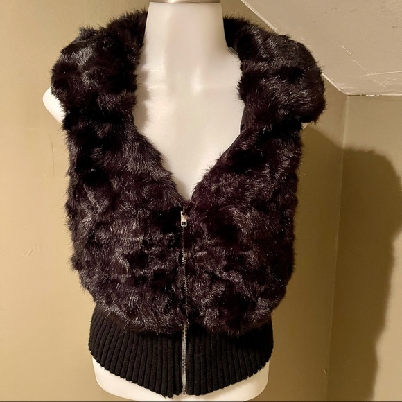 Fashion Magazine | Jackets & Coats | Vintage Fashion Magazine Womens Blk Faux Fur Cropped Vest ...